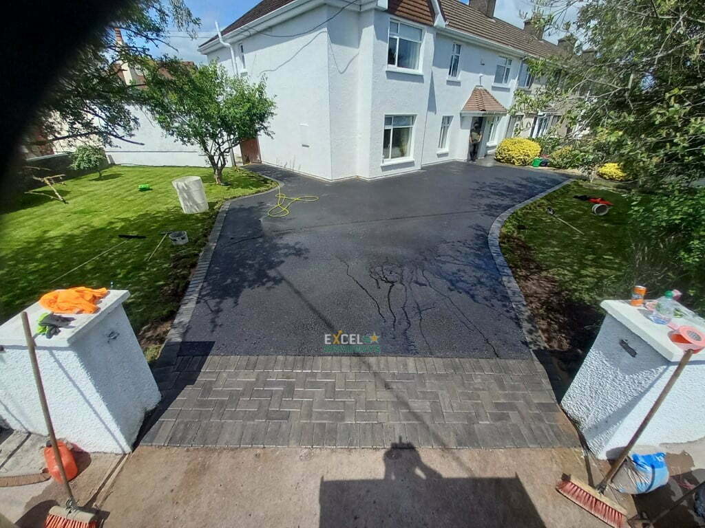 SMA Driveway with Paved Footpath and Apron in Mahon, Co. Cork - Excel ...