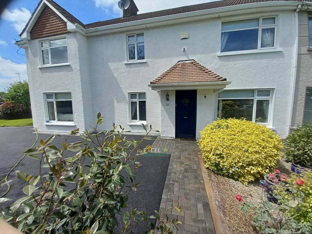 SMA Driveway with Paved Footpath and Apron in Mahon, Co. Cork - Excel ...