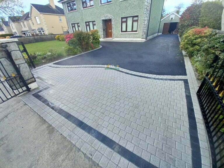 SMA Driveway with Granite Sett Apron and Border in Dunmanway, Co. Cork ...
