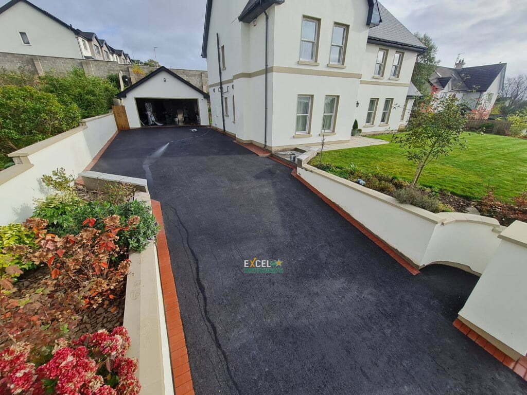 Tarmac Driveway with Red Roadstone Paved Border in Cobh, Co. Cork ...