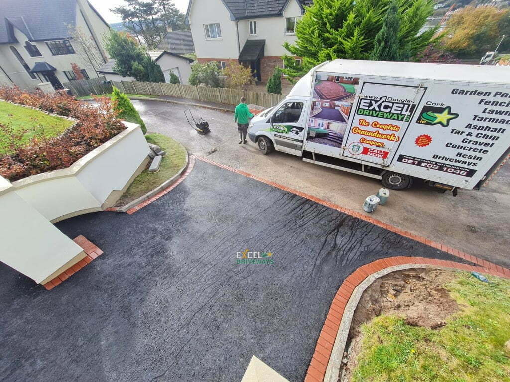 Tarmac Driveway with Red Roadstone Paved Border in Cobh, Co. Cork ...