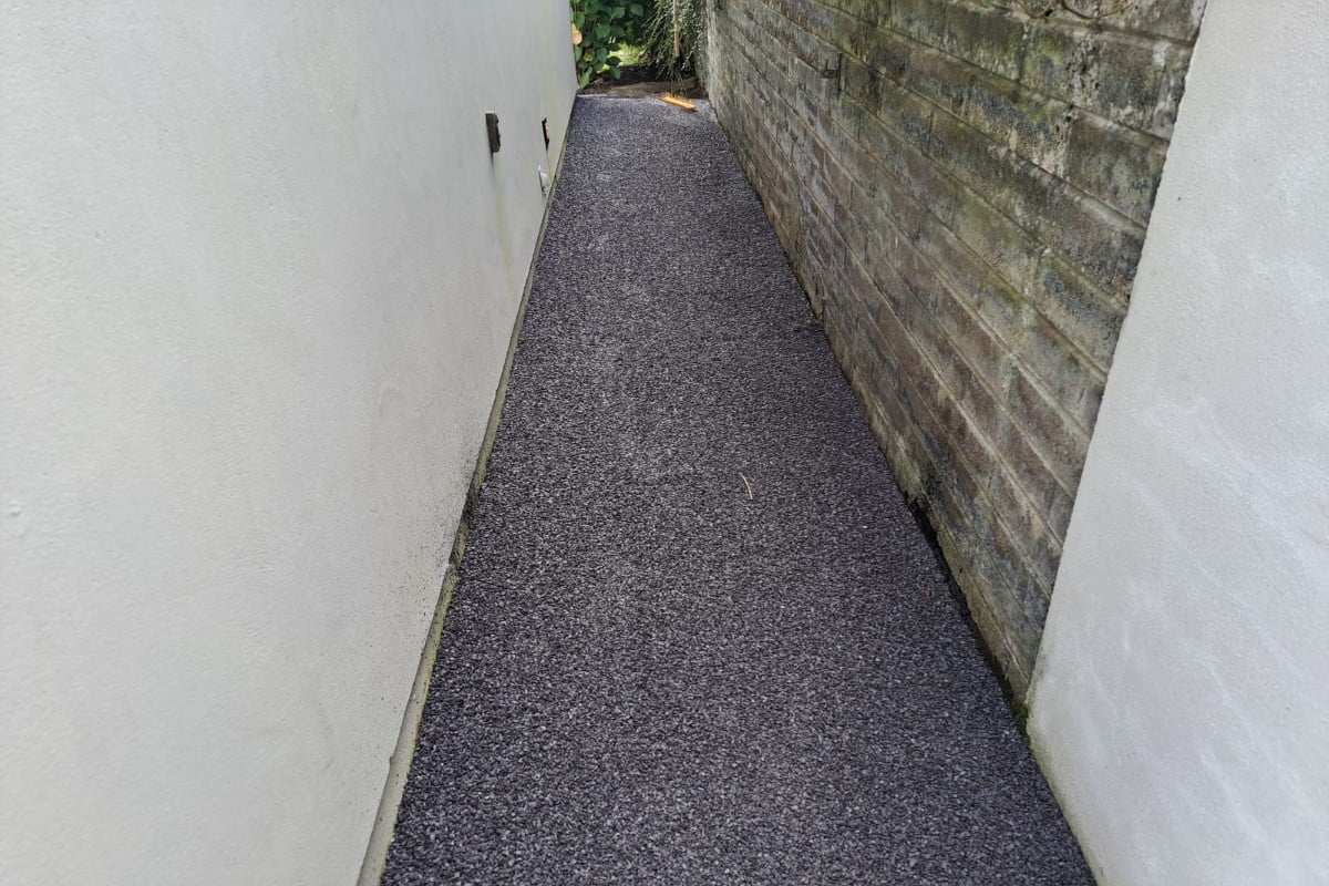 Hot Bitumen Tar and Chip Driveway and Pathways in West Cork - Excel ...