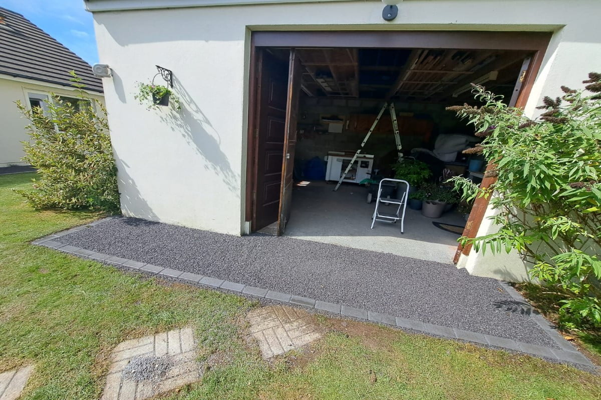 Hot Bitumen Tar and Chip Driveway and Pathways in West Cork - Excel ...