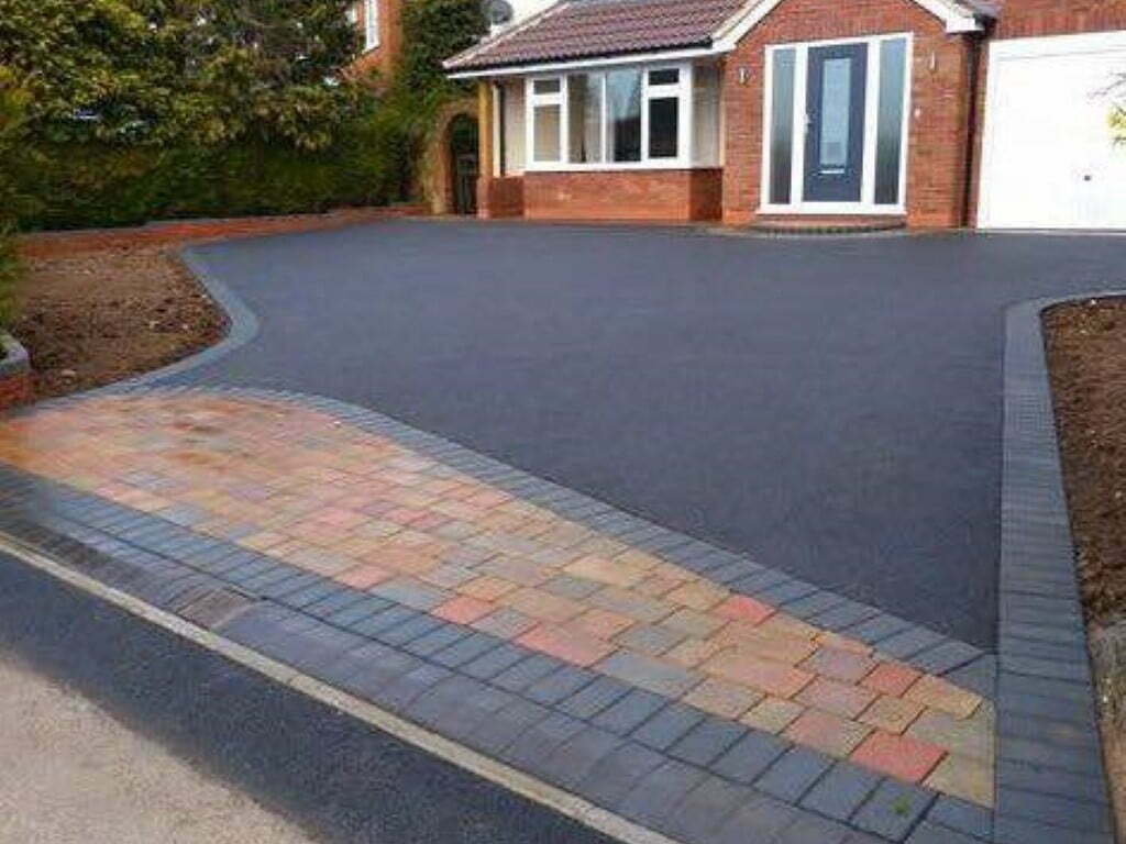 Examples Of Tarmac, SMA and Asphalt Driveway Installations